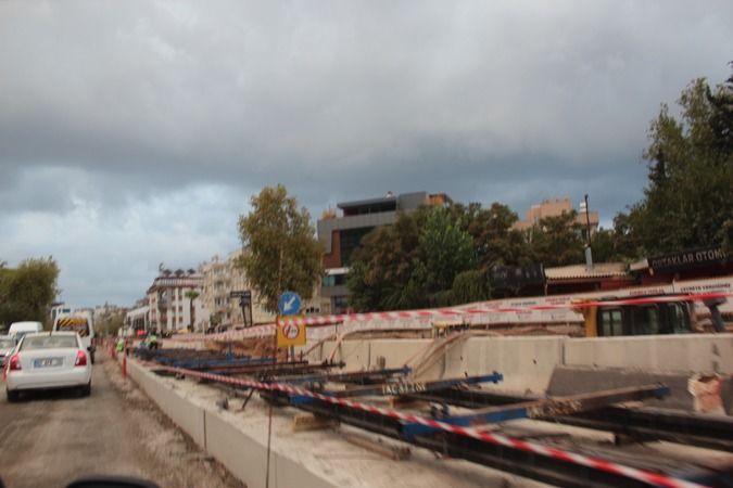 Antalya’da tramvayla havalimanına yolculuk stres dolu - Antalya Körfez ... Antalya’da tramvayla havalimanına yolculuk stres dolu - Antalya Körfez ...