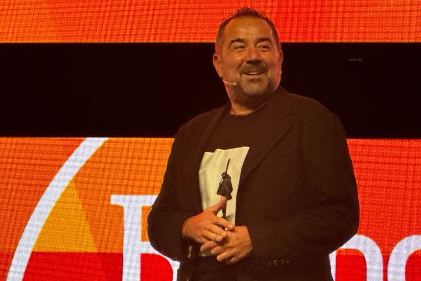 Ata Demirer'den hayat dersi: Fırsatlara her an hazır olun! - Antalya ...